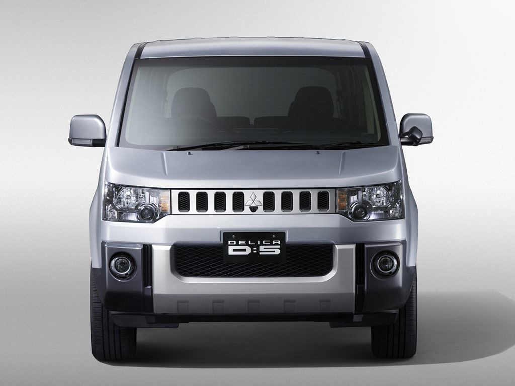 Mitsubishi Delica technical specifications and fuel economy